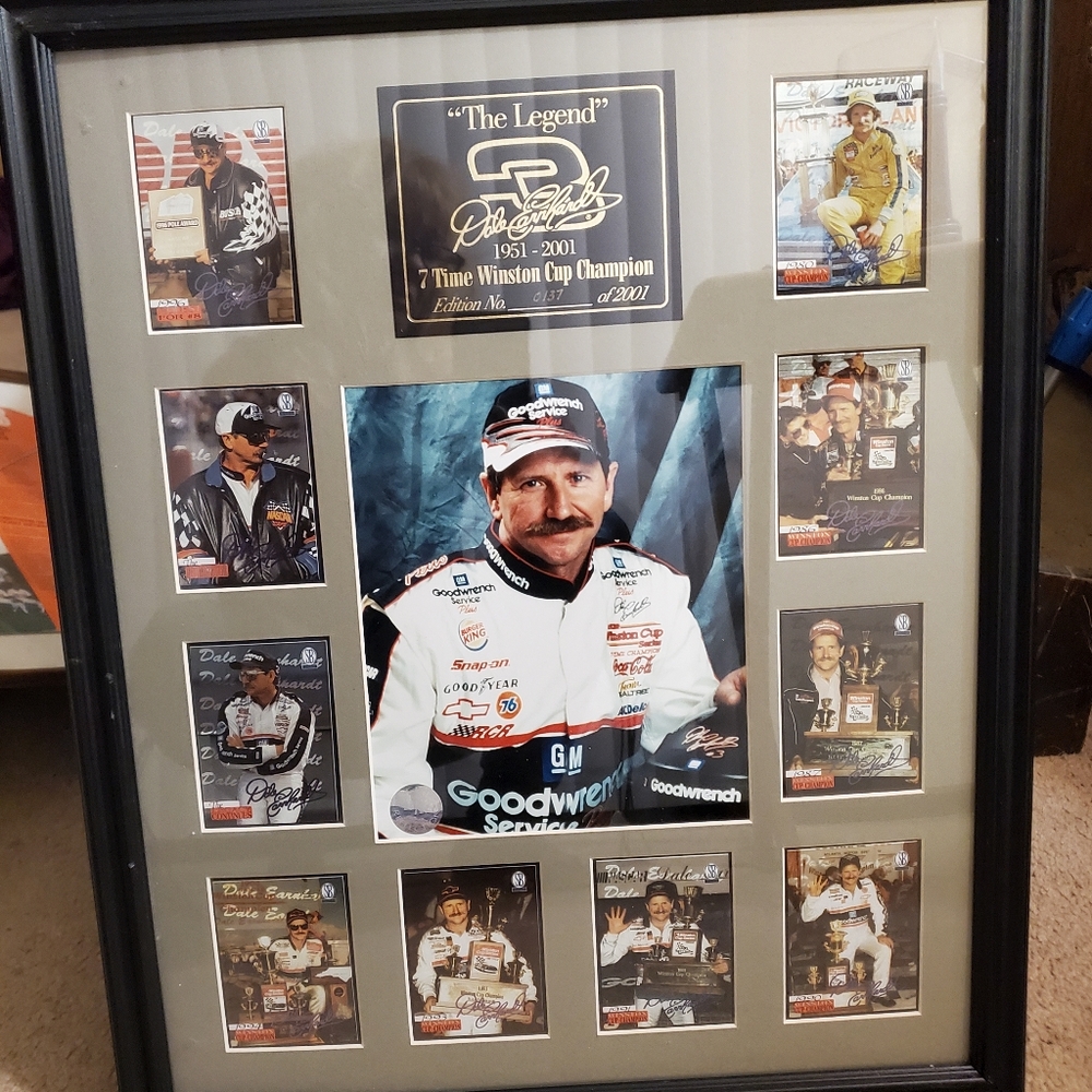 Dale Earnhardt Memorial Collection 138/2001 With Coa - Gem